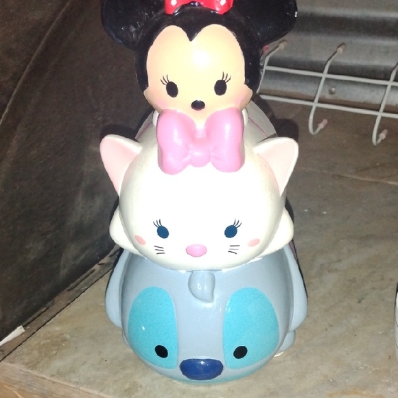 Disney | Toys | Disney Tsum Tsum Stackable Plush Black White Blue ...